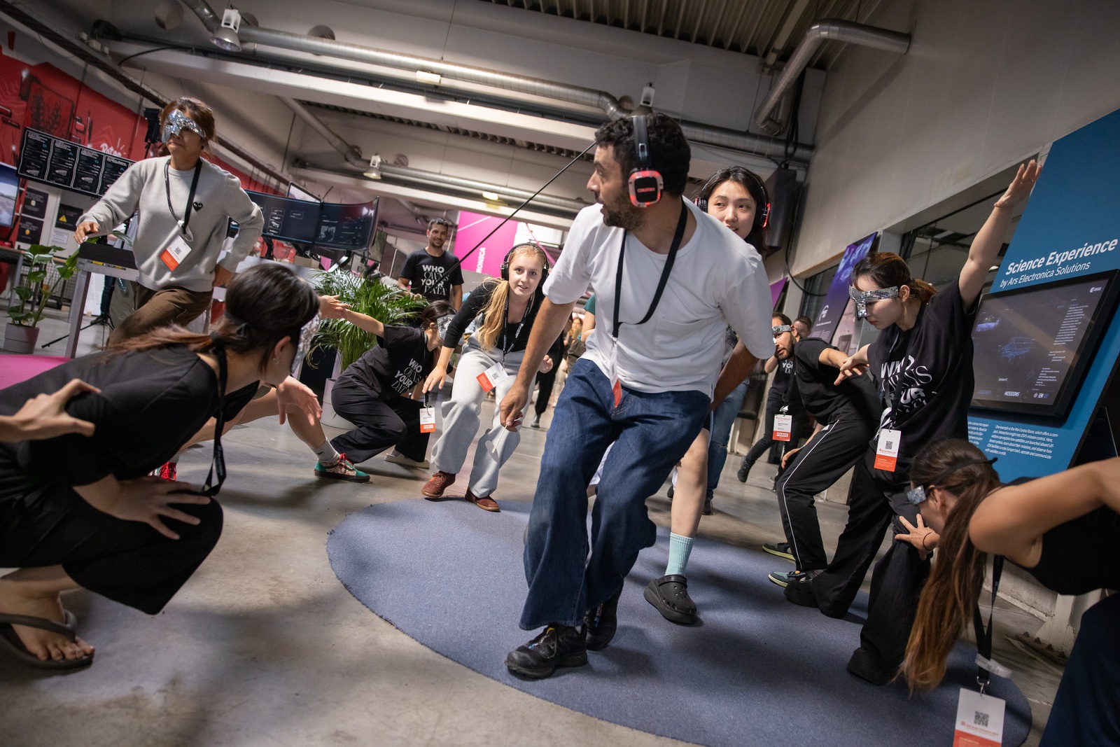 Flood the Uncanny Valley | photos.ars.electronica.art